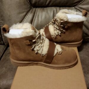 UGG | Shoes | Ugg Dune Mini Shearling | Poshmark